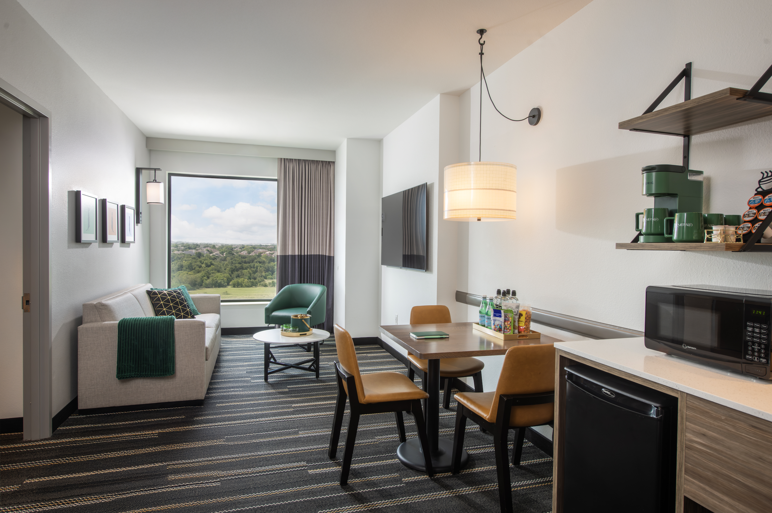 Emerald 2 Bedroom 2 Bathroom Living Room Suite | Round Rock, TX ...